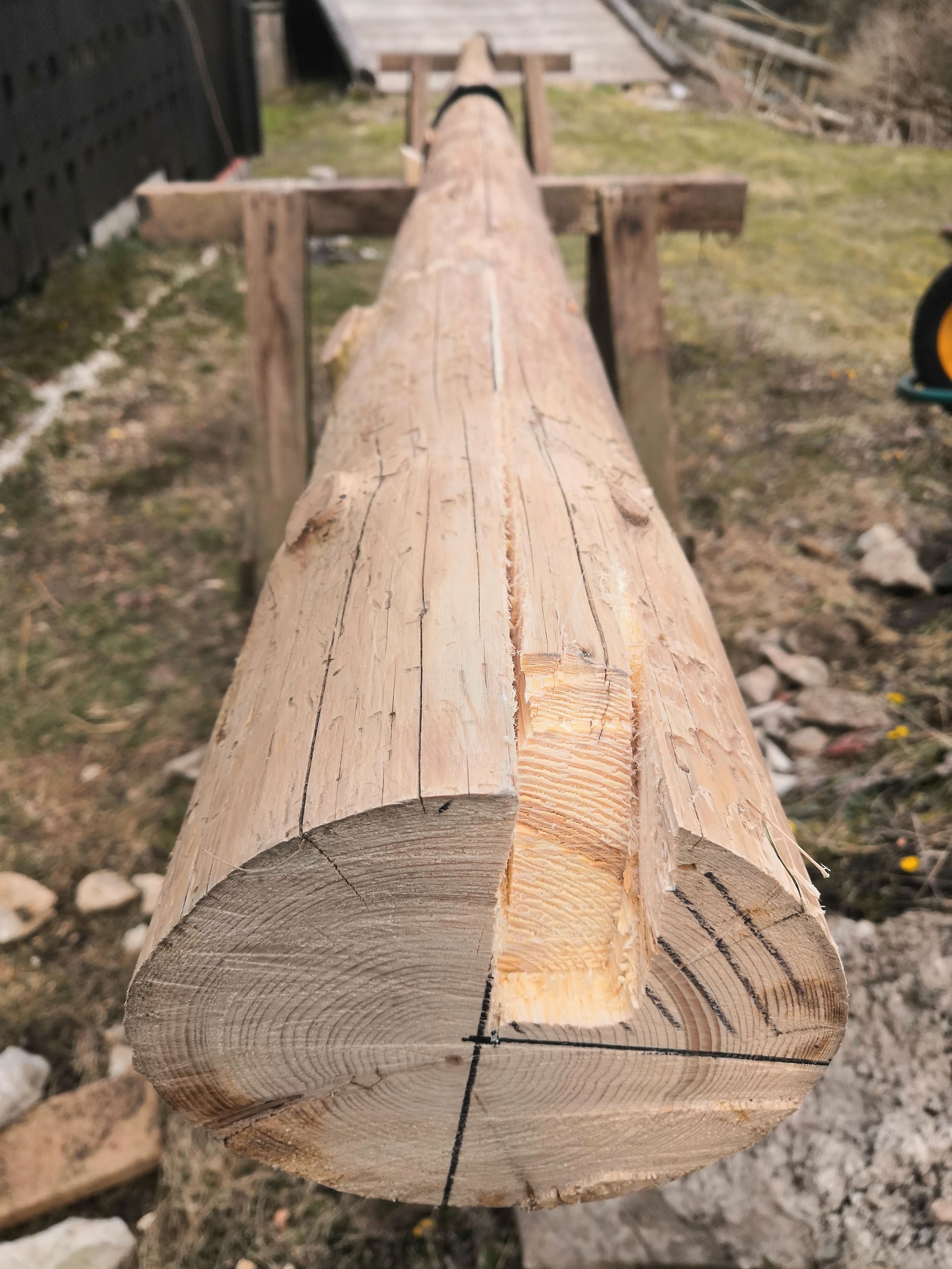 How to Make Traditional Wooden Gutters from Trees: Slovenian Style ...